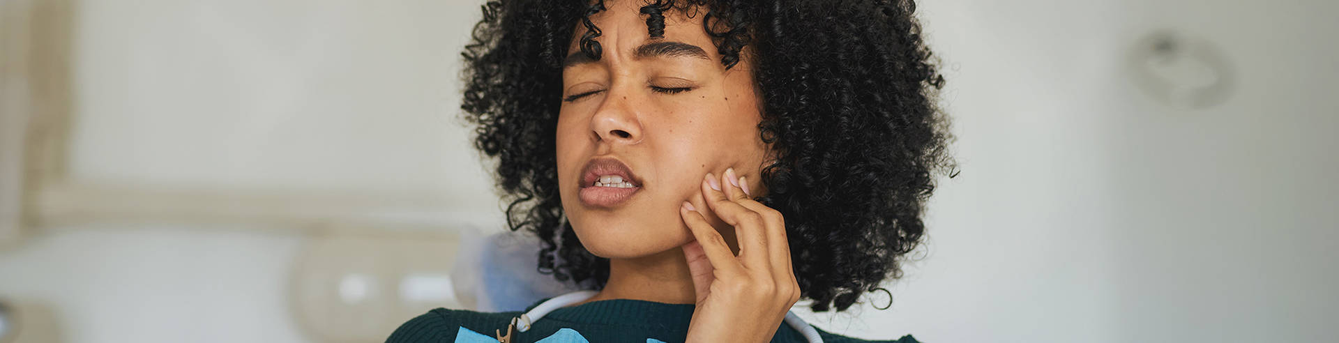 How to handle a toothache | Bupa Dental